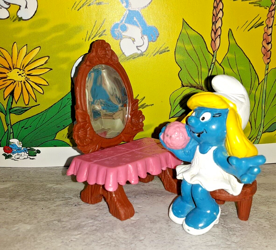Schleich Peyo Super Smurf Smurfette Vanity Dresser 40234 | eBay