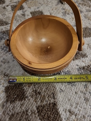 Schaefer Handarbeit Wooden Bowl / Basket w Moveable Handle Vintage ...