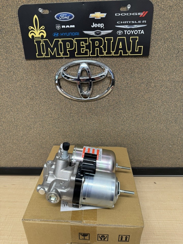 2010-2015 TOYOTA PRIUS OEM BRAKE BOOSTER PUMP 4707047060 | eBay