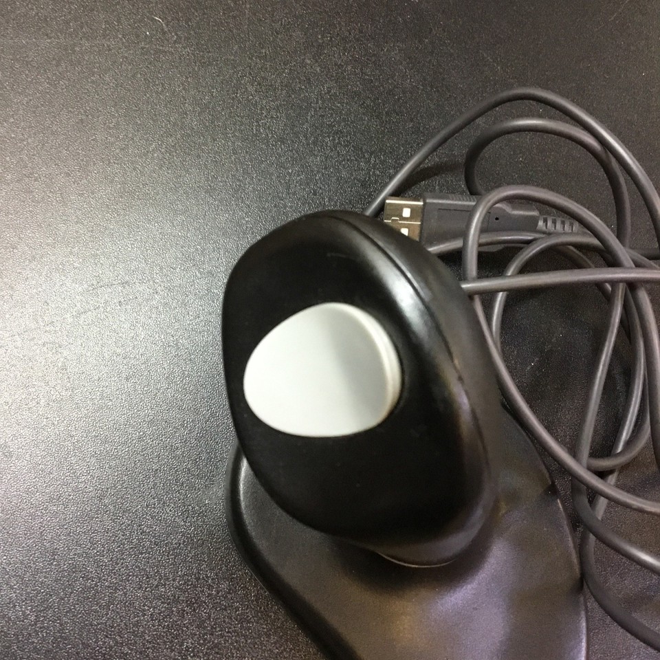 3M Ergonomic Optical Wired Mouse Black EM500GPS TESTED WORKING ...
