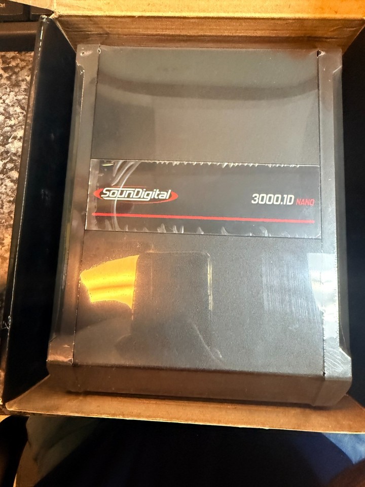 Amplifier Soundigital SD 3000.1D Nano - 1 Channel - 3000 Watts - 2 Ohms ...