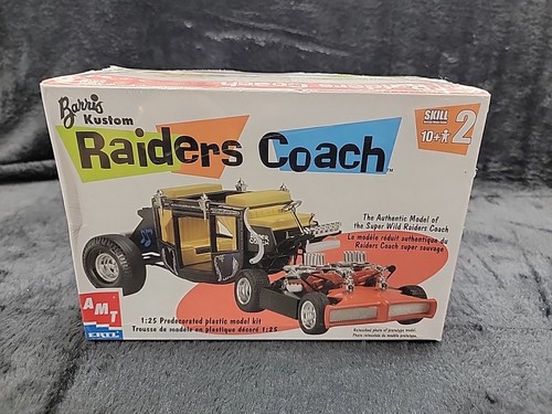 AMT Barris Kustom Raiders Coach Vtg 2000 1/25 Model Kit NEW SEALED Paul ...
