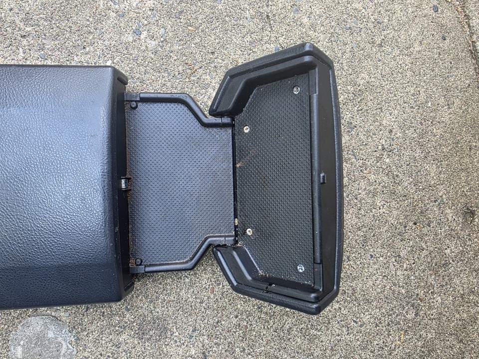 03-09 Toyota 4Runner Center Console Armrest Arm Rest Lid Cover Black ...