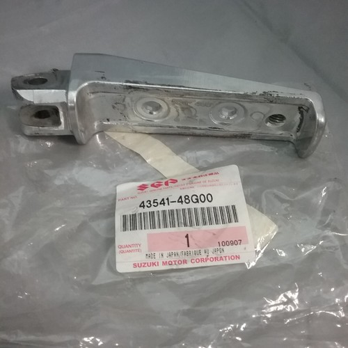 SUZUKI 43541-48G00 BAR, FRONT FOOTREST LH VZR1800 M109 | eBay