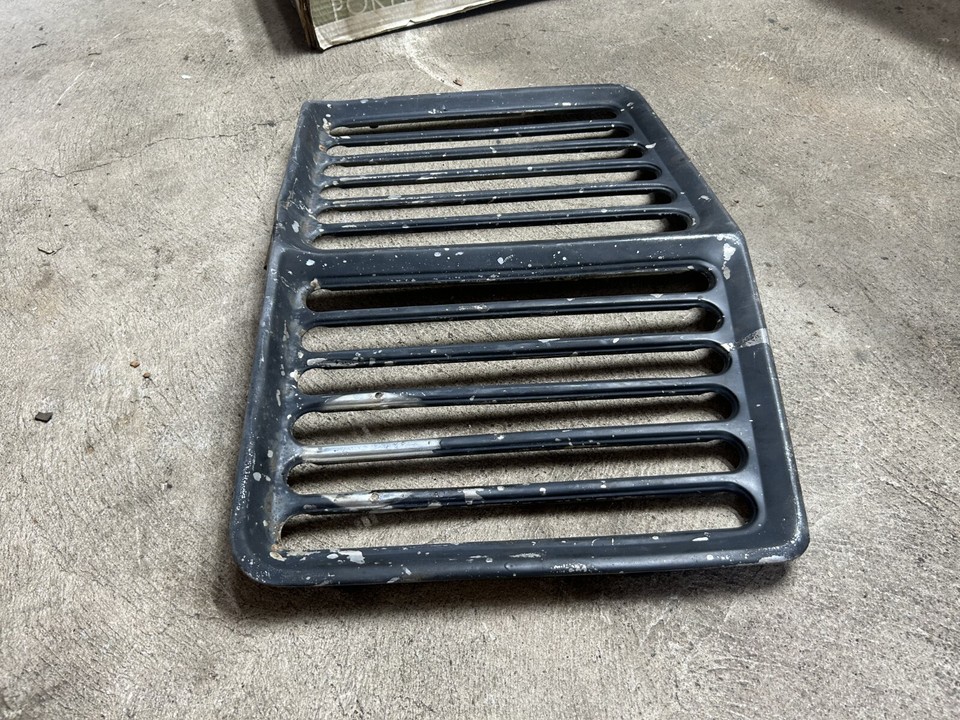 62-66 Jeep RHINO Grille GRILL Gladiator FSJ Wagoneer Cherokee J10 J20 ...