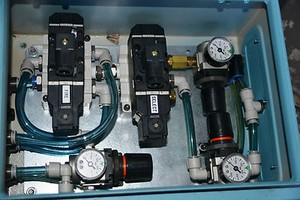 Pneumatic control box 2 large 24v SMC 5 port 5/2 valve valves 3x air ...
