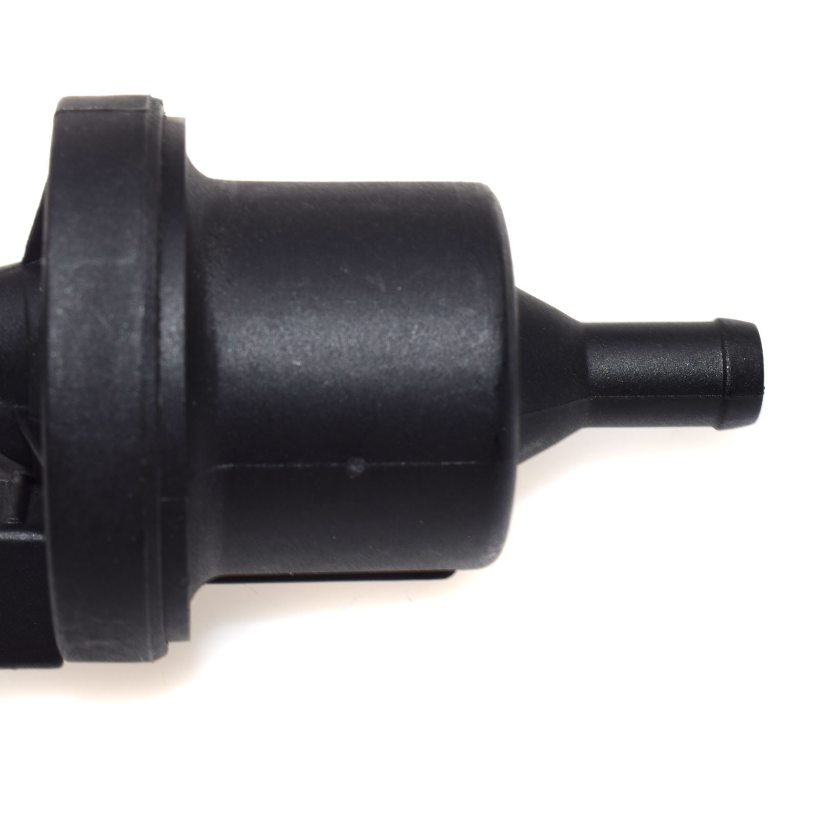 New Solenoid Valve Vent 058133517 for Audi A4 A6 VW JETTA GOLF PASSAT ...