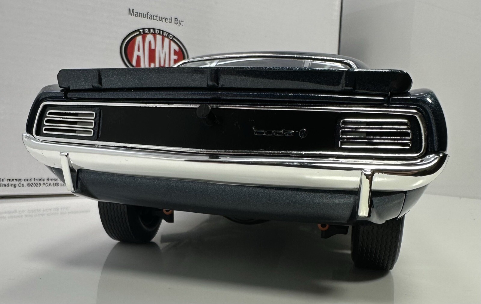 ACME/GMP 1/18 Scale 1970 AAR CUDA W/Dog Dish Wheels & Decals Removed | eBay