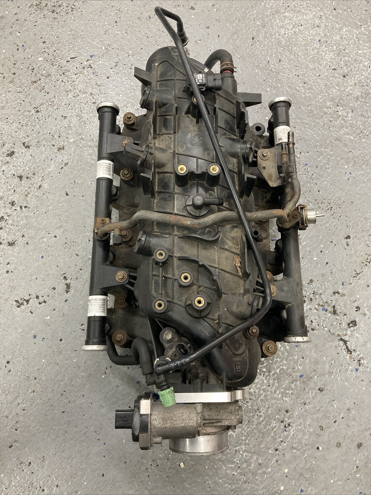 2001-2006 CHEVY SILVERADO 1500 SIERRA TAHOE YUKON INTAKE MANIFOLD OEM ...