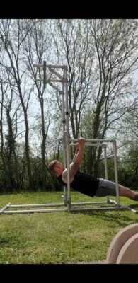 Pull Up Bar - Freestanding Dip Bar - Chin | Grelly UK