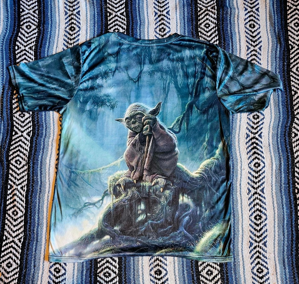 Star Wars Yoda All-Over Print T-Shirt Large – Like New Galaxy Graphic ...