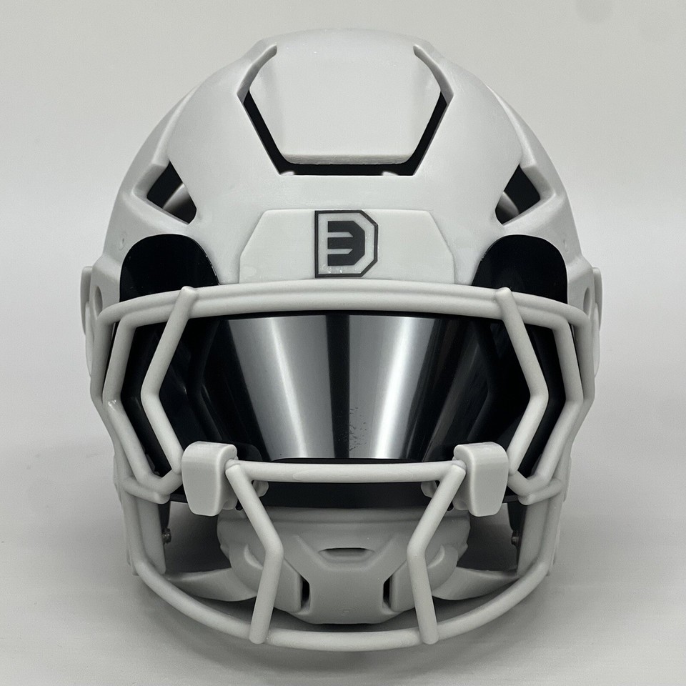Saquon Barkley - 3D Printed Riddell Axiom 3D DIY Football Mini Helmet ...