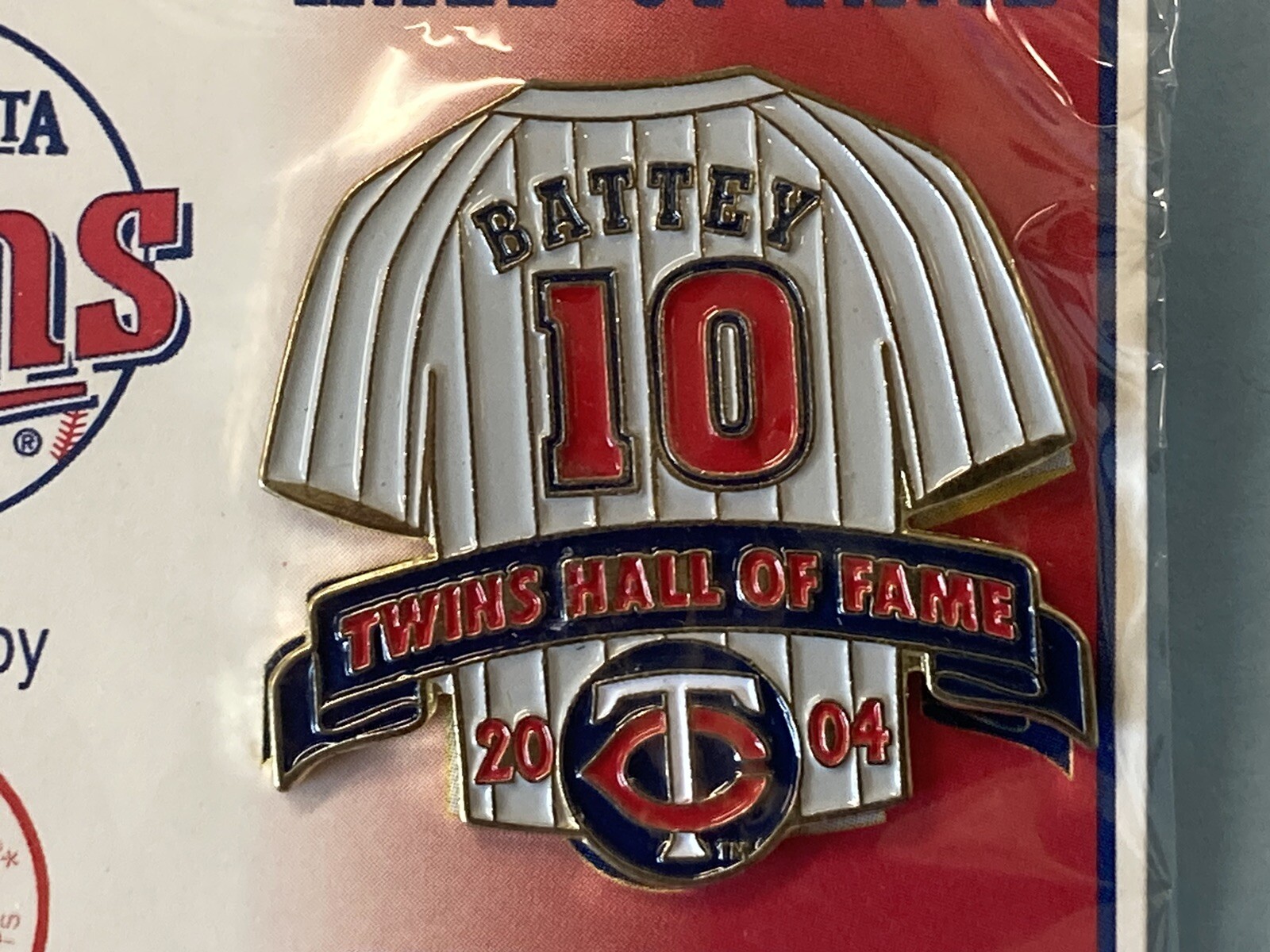 2004 Earl Battey Minnesota Twins Hall of Fame Induction Lapel/Hat Pin ...