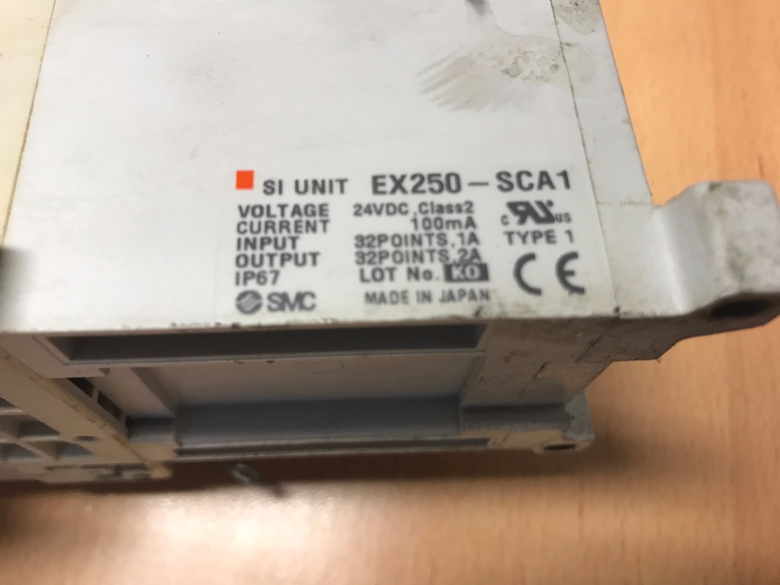 SMC SI Unit EX250 - SCA1 ProfiBus 6X SV1A00-5FU 8X SV1200-5FU 1X SV1100 ...