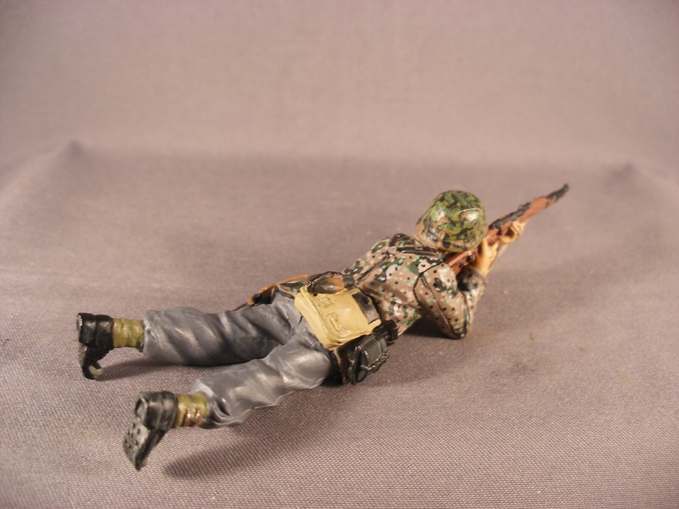 Thomas Gunn SS141a WW2 German SS *Prone Firing Rifle* Goes w/ King ...