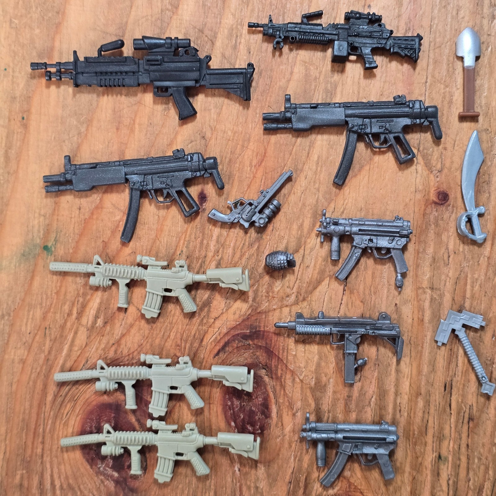 1:12 Scale Military Action Figure Weapons Pack M16 MP5 Rifle Gun ...