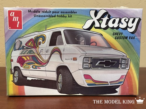 AMT Xtasy Chevy Custom Van Model Kit T401 1/25 Scale Factory Sealed VTG ...