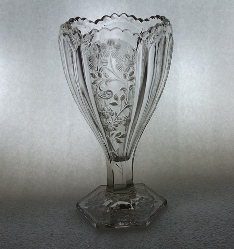EAPG 1912 Indiana #126 Paneled Heather Vase | eBay