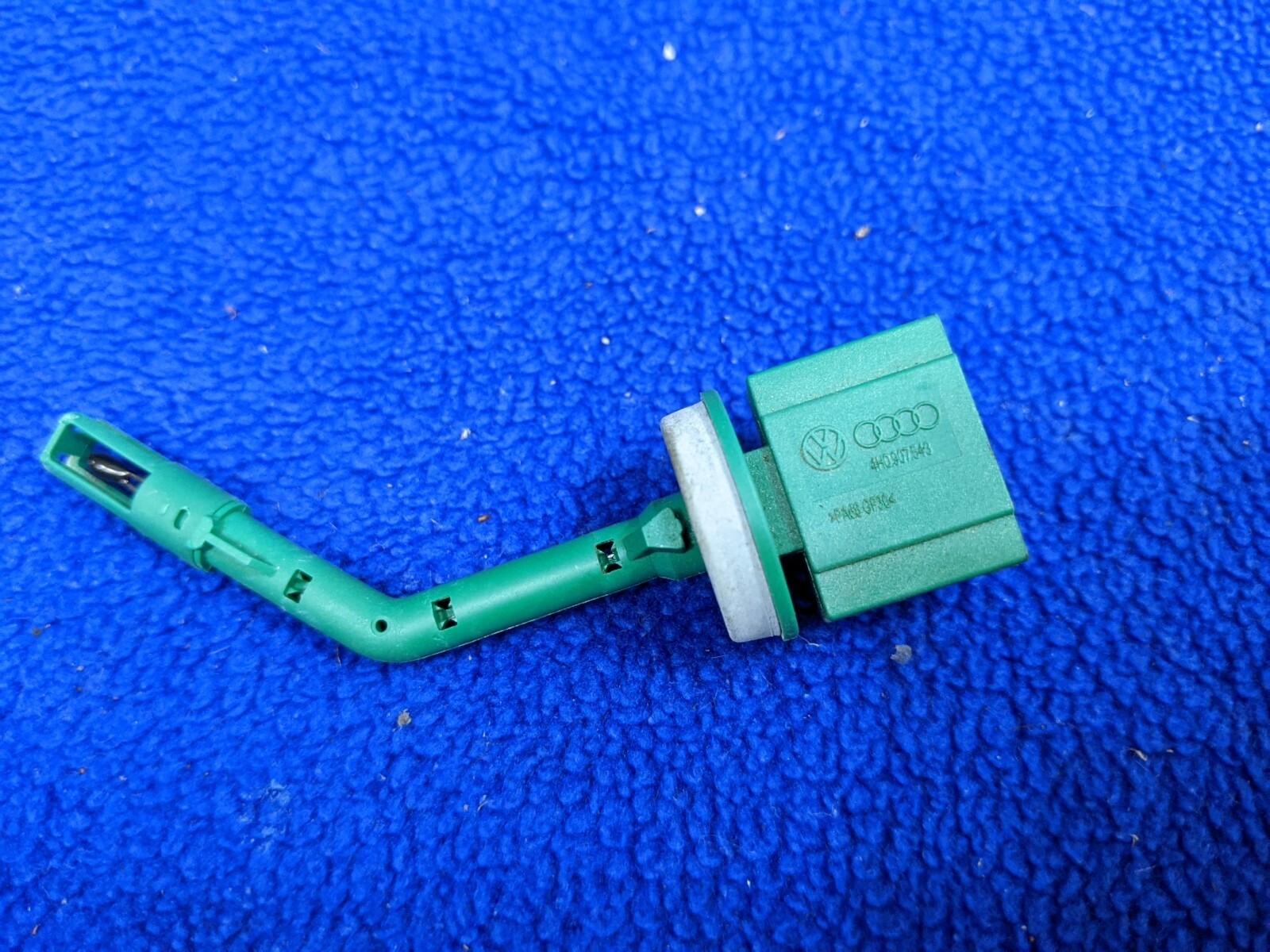 2012-2018 AUDI A6 s6 oem C7 - TEMP / Temperature Sensor 4H0907543 hvac ...