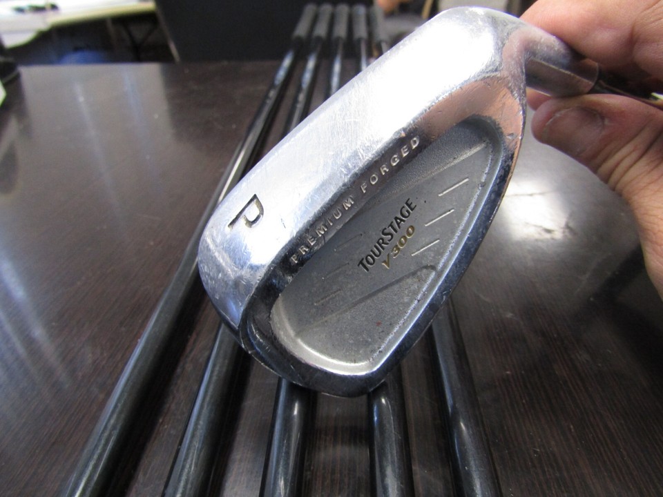 Tourstage V300 Premium Forged Iron Set 5-PW (6 Clubs) Original Graphite ...