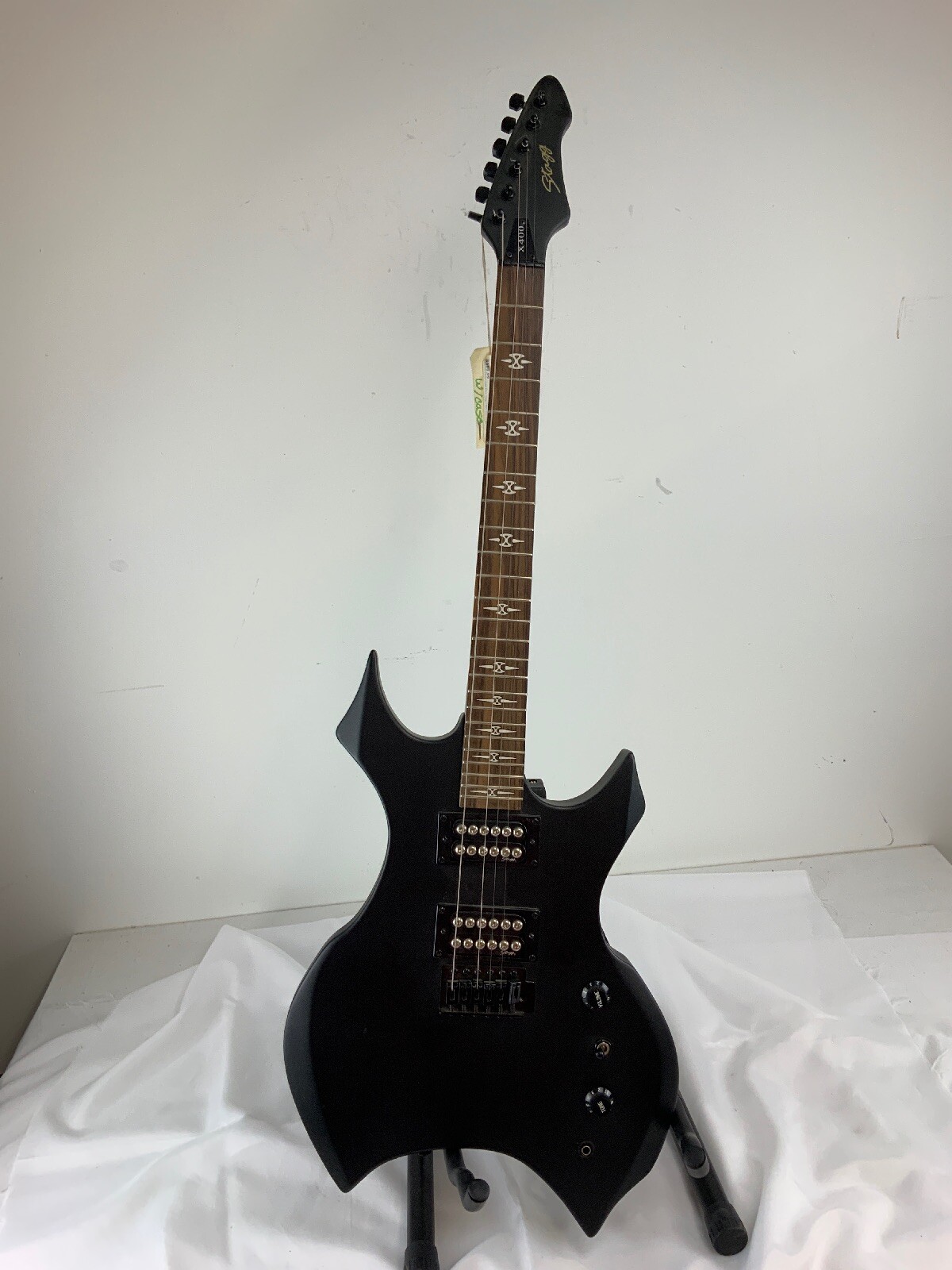 安い購入 Electric Solid-Body String 6 Stagg Guitar, (SES並行輸入品 Full Black ...