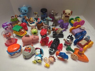 Lot Of 30 + Toys 🧸 Wind Up Push Light Up Fun Pull String Figures Action ...