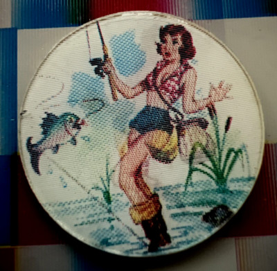 Advertisements - Fishing Pin