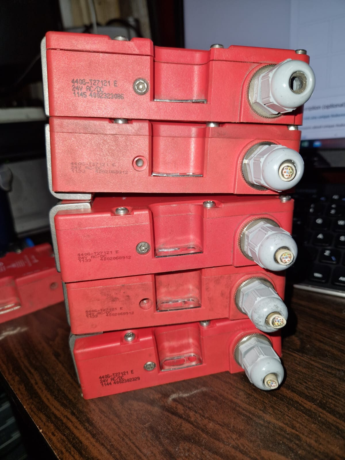 Allen Bradley Guardmaster Safety Interlock Switch TLS1 Gd2 for sale ...