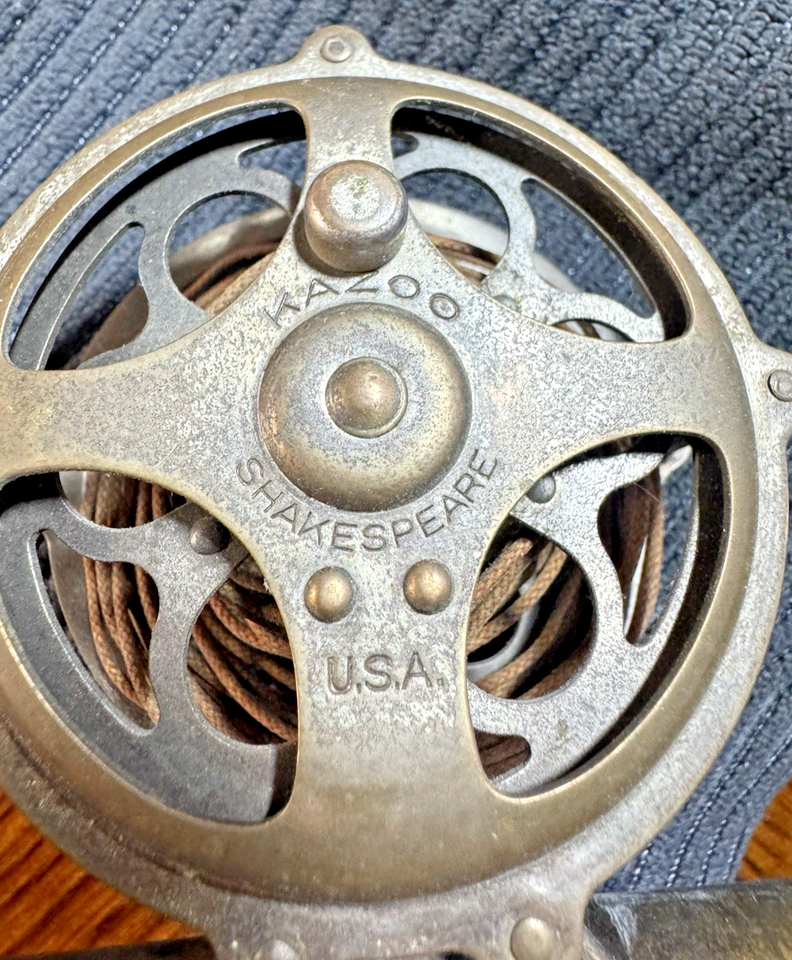 Shakespeare Kazoo Skeleton Fly Reel 2 5/8" Diameter / 1" Pillars No ...