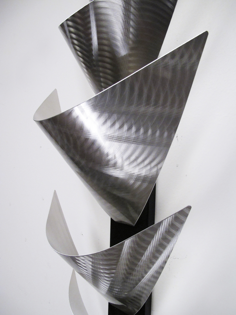 Modern Abstract Metal Wall Art Accent LED Lamp Sculpture Home Decor ...