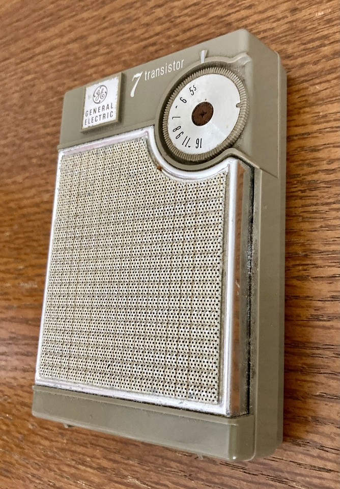 Vintage General Electric 7 Transistor Radio w/Case 1960s - PARTS/REPAIR ...