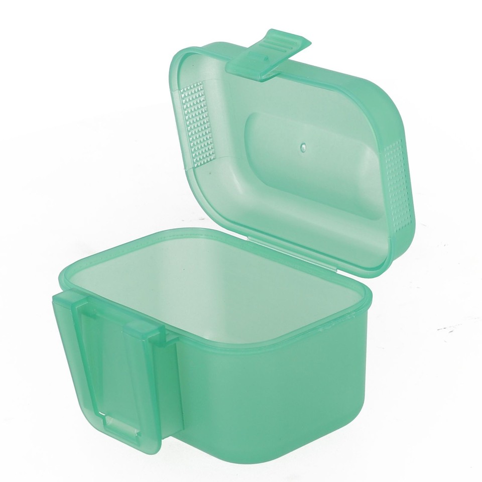 Compact and Portable Worm Container Breathable Bait Box for Fishing ...