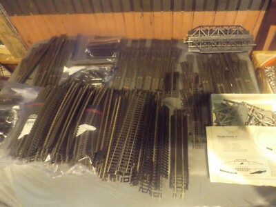 ATLAS HO Huge Lot 300 + HO Gage Track, turnouts, switches, bumpers ...