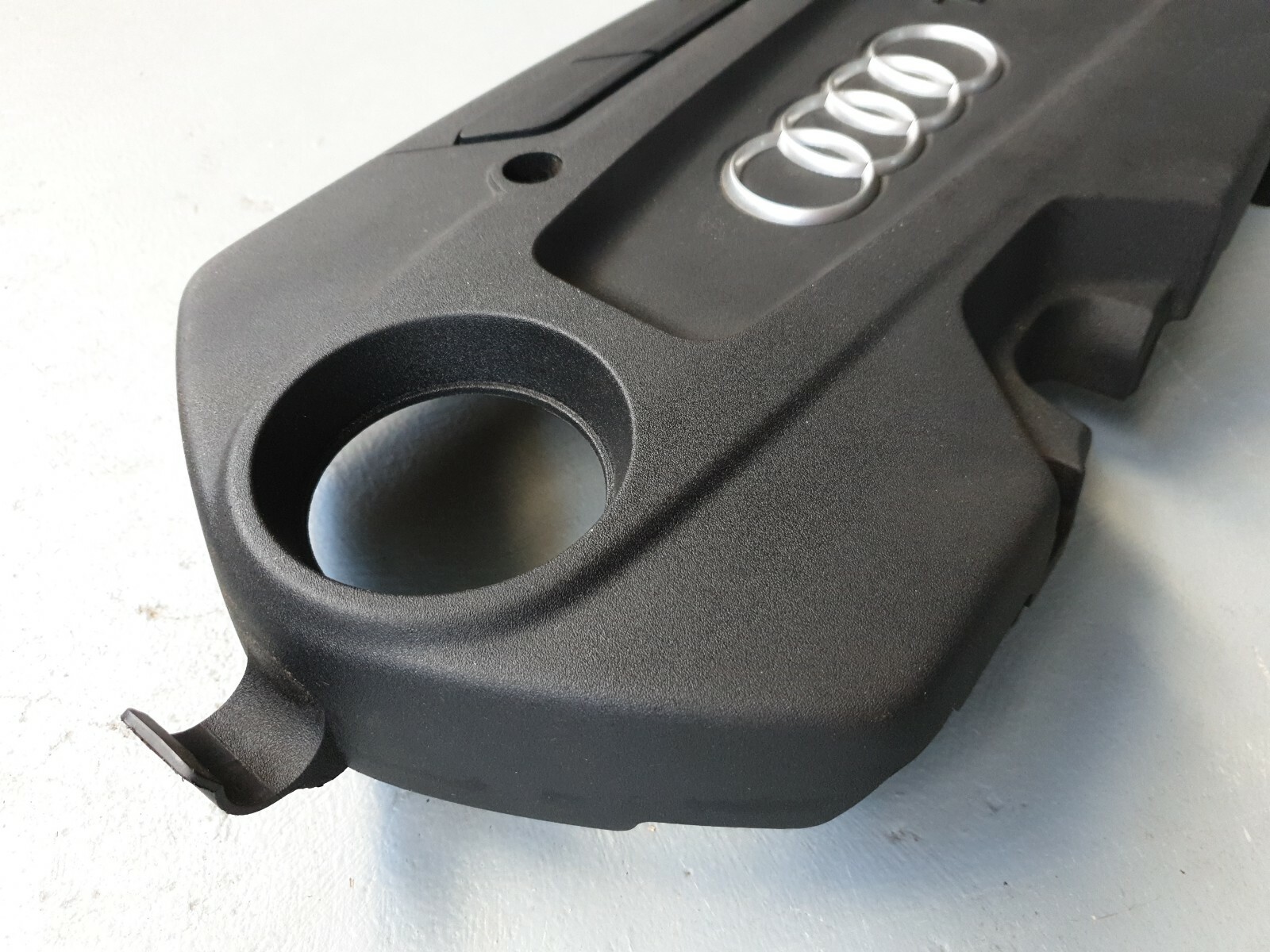 Audi A1 8X CAXA Petrol Engine Motor Top Fairing Cover 03C103925BG RUB ...