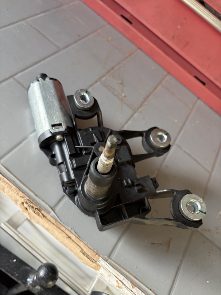 MK1 Transit Connect Nearside Rear Wiper Motor | eBay UK