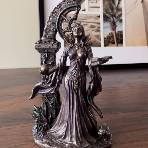 Custom Made The Wiccan Queen Of Witches Aradia Sculpture Figurine ...