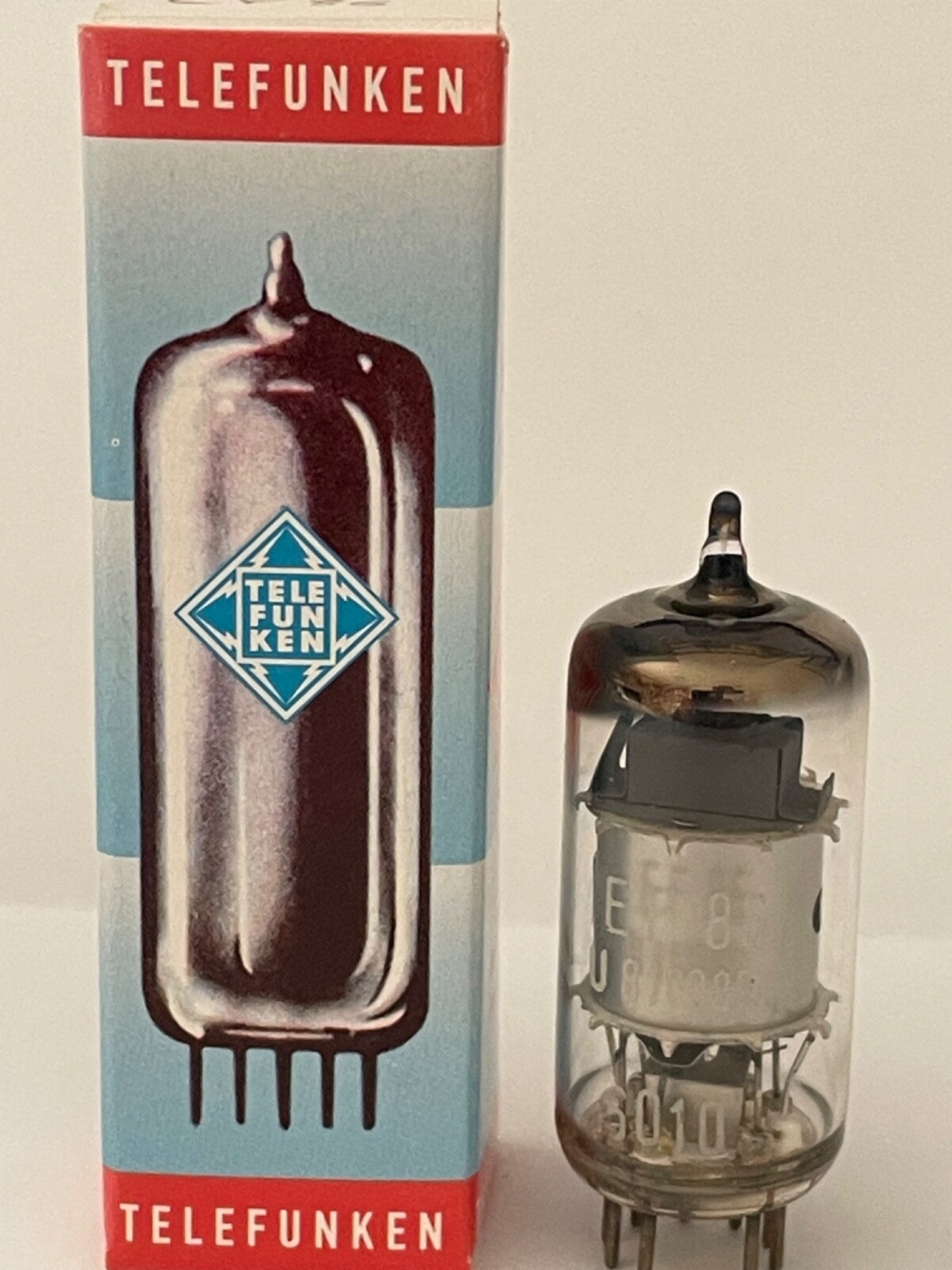 NOS TELEFUNKEN EF86 TUBE 1960 ULM GERMANY 127% AMPLITREX | eBay