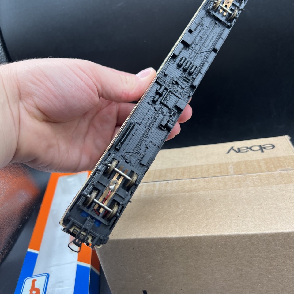 Roco DB Speisewagen 44410 HO Scale DC | eBay