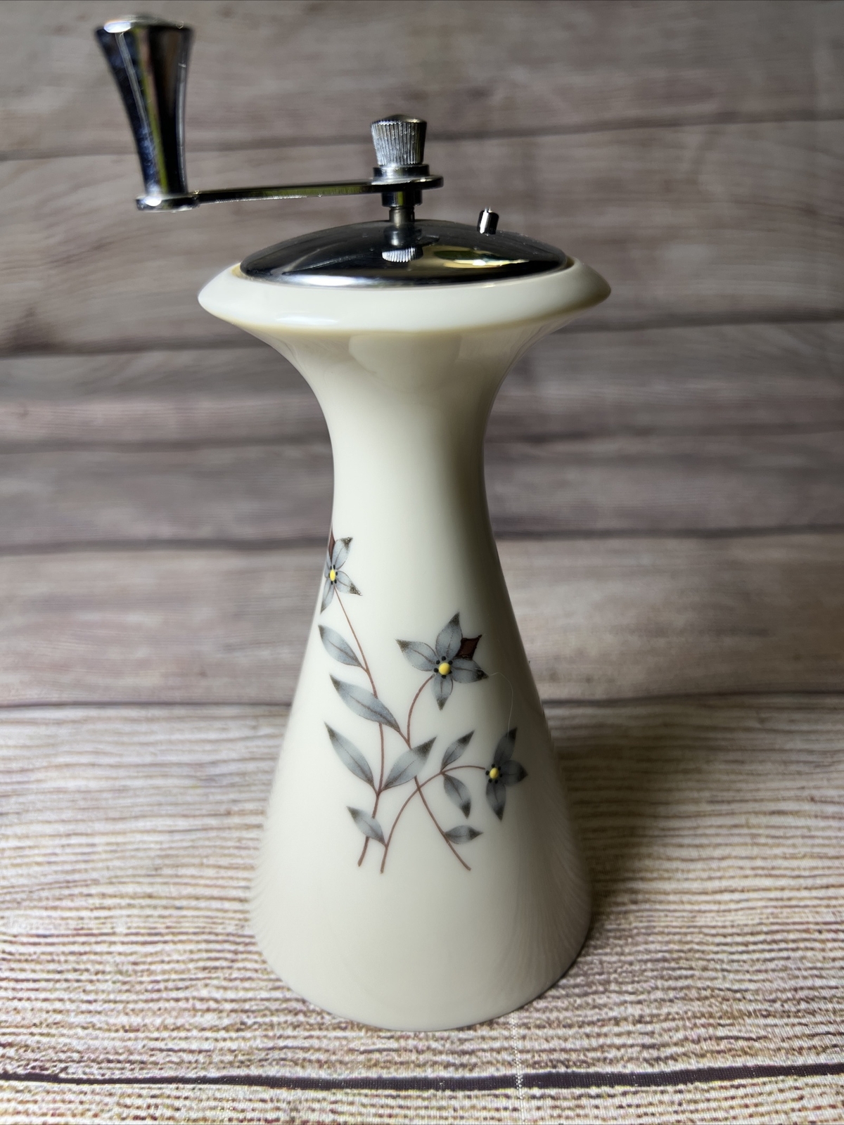Vtg Lenox Princess Pattern Pepper Mill Grinder White Gray Porcelain 6.5 ...