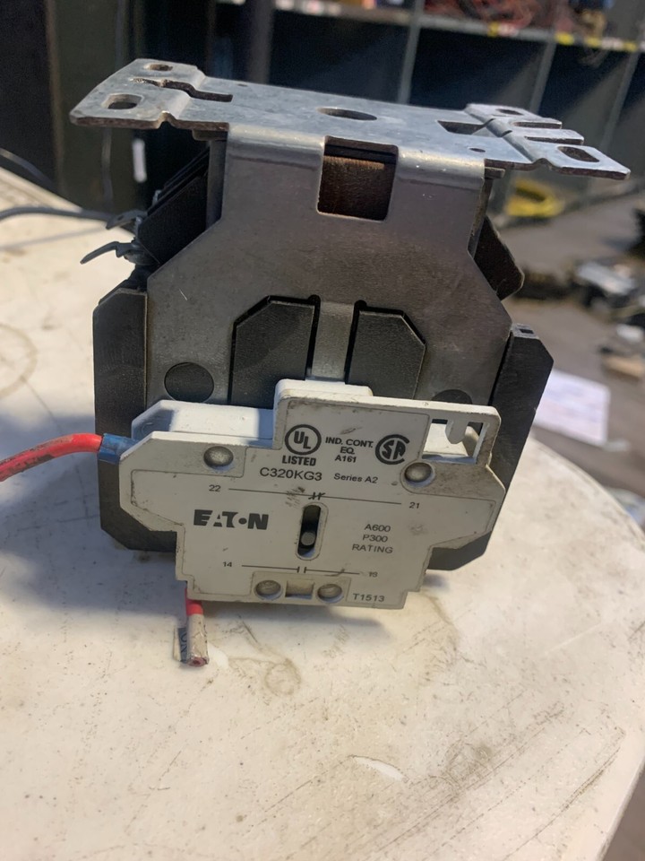 Eaton C25FNF360 30A Series A1 Contactor WITH C320KG3 SER A2 | eBay