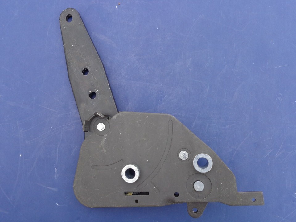 Genuine GM Seat Back Recliner Adjustment Mechanism 19127957 | eBay
