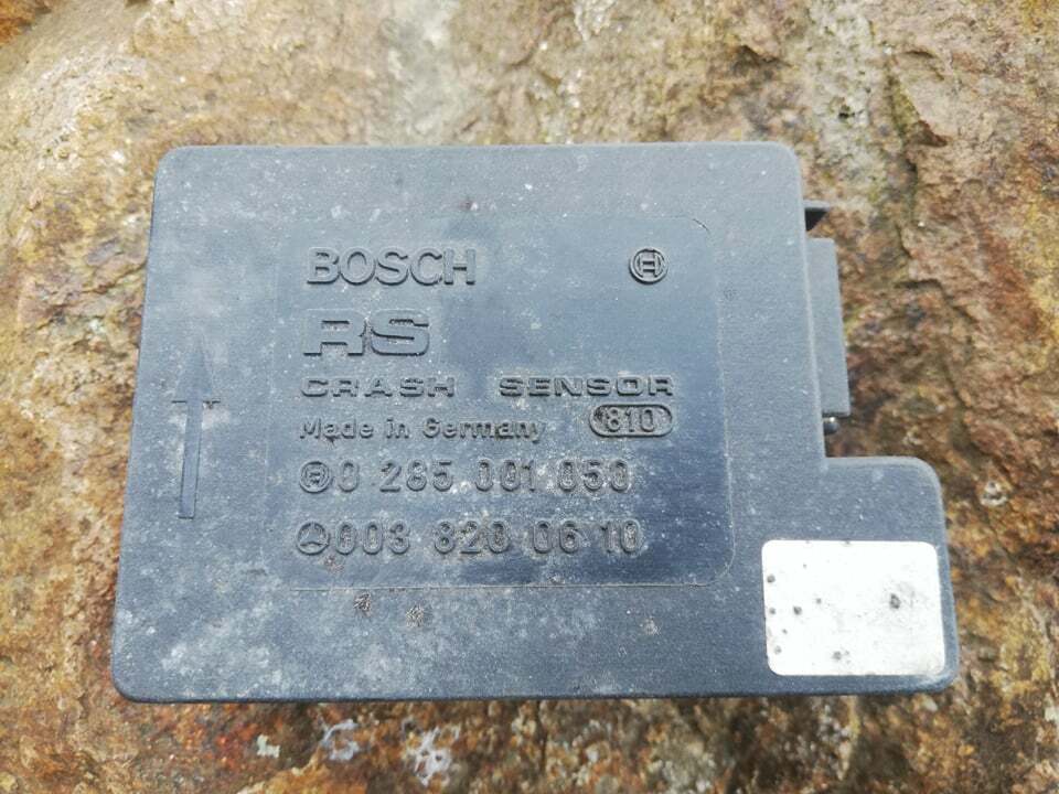 ベンツ BOSCH R107 W201 W123 W124 W126 W116 W460 他 フューエルポンプ 燃料ポンプ 新品 ...