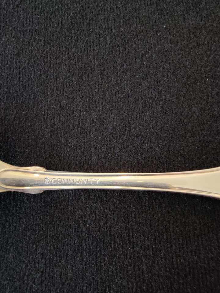 Oneida Community Silverplate CUBE-Silver Shell Salad Fork 6 1/4" | eBay