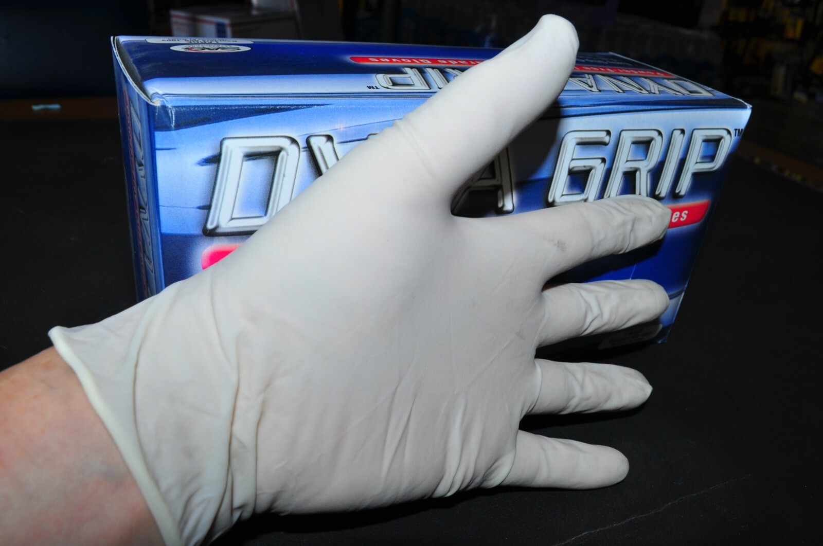 Gloves Dyna Grip Powder-Free Exam Grade Latex Disp Small100pk 8 Mil SAS ...