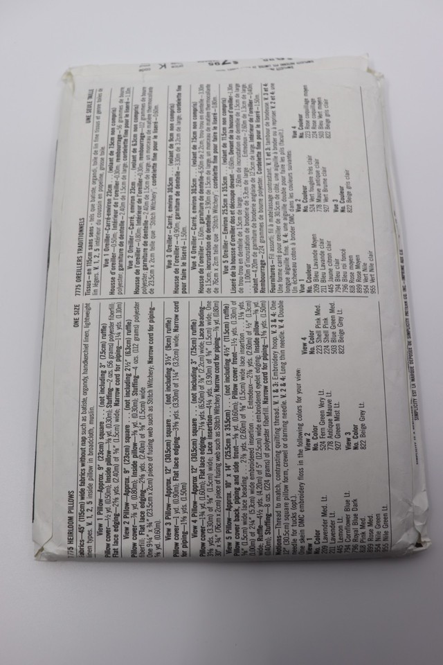 Vintage Simplicity Crafts Pattern 7775 - Heirloom Pillows with Smocking ...