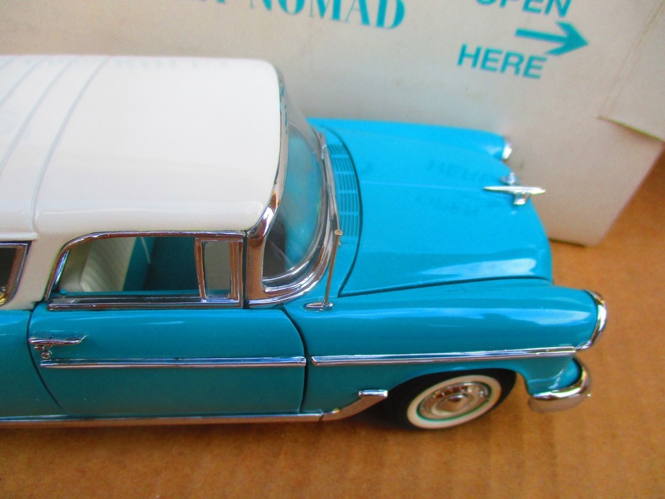 DANBURY MINT 1955 Chevrolet Nomad "REGAL TURQUOISE" Blue/White 1/24 in ...