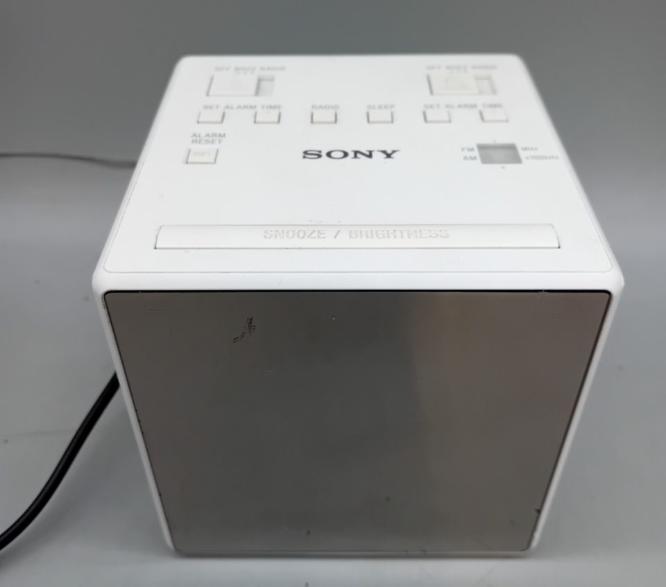 SONY ICF-CIT White Cube Alarm Clock Radio LED Display Alarm AM/FM - PAT ...