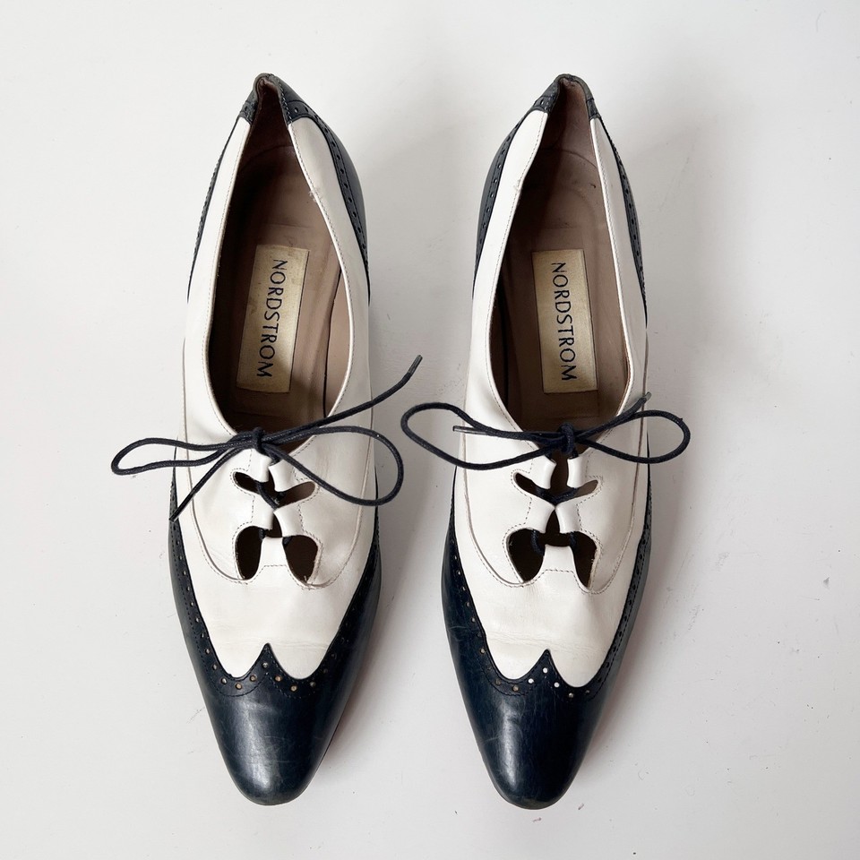 Vintage 80s Two Tone Leather Lace Up Oxford Heels Spectator Pumps Navy ...