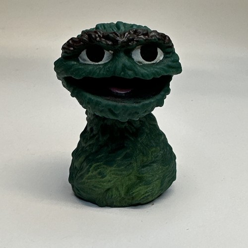 Vintage Sesame Street Oscar the Grouch Finger Puppet Muppets Inc. 2-1/2 ...