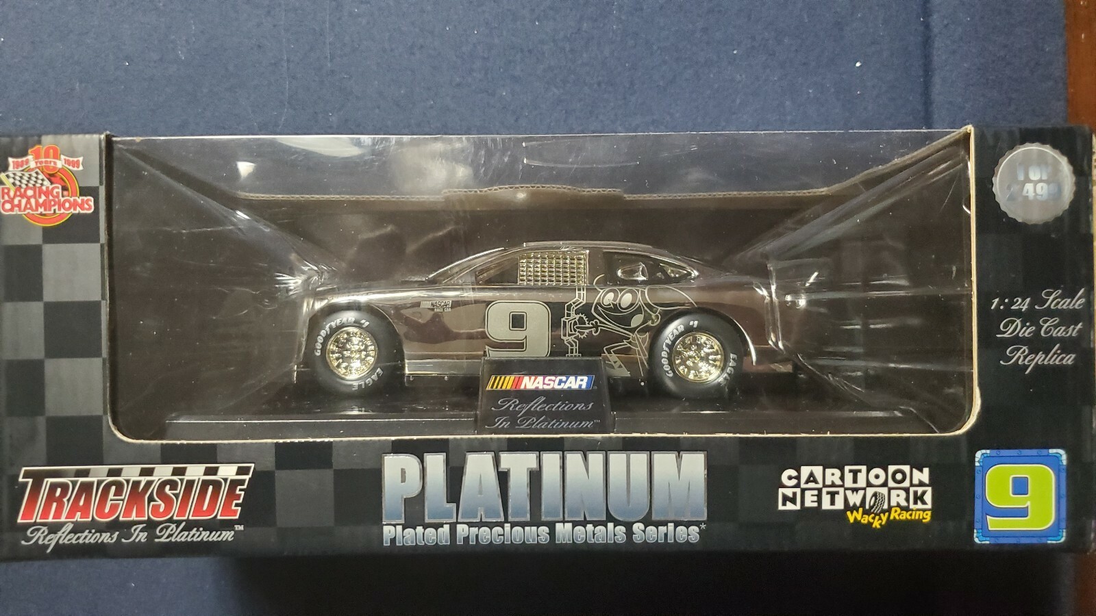 1999 NIB 1/24 NASCAR Jerry Nadeau Racing Champions Cartoon Network ...